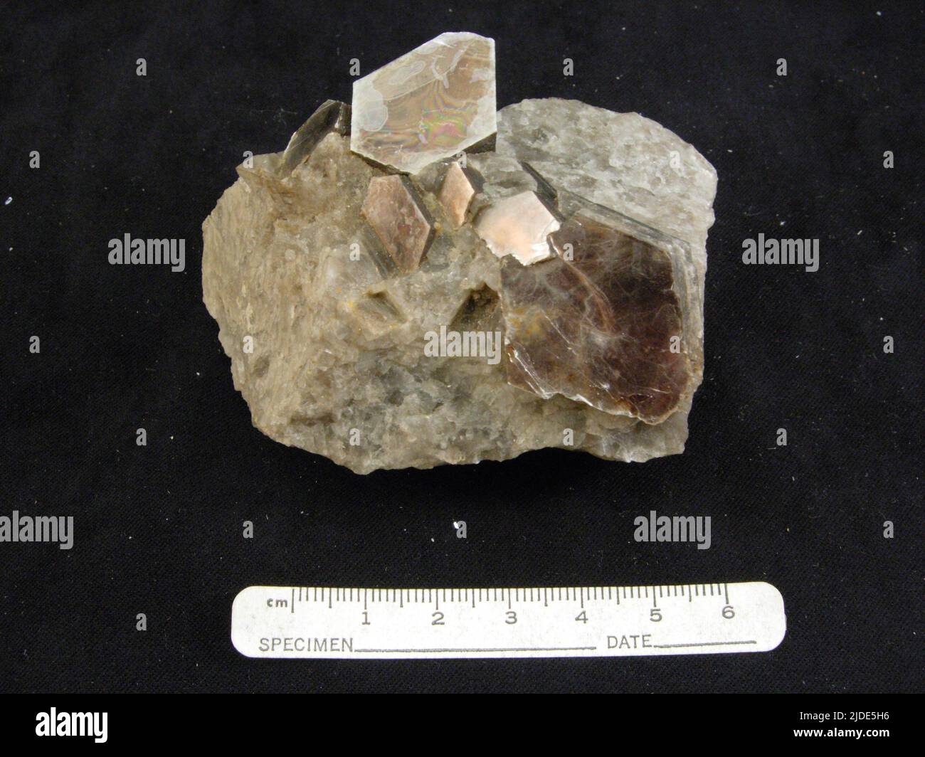 Spinel minerals hi-res stock photography and images - Alamy