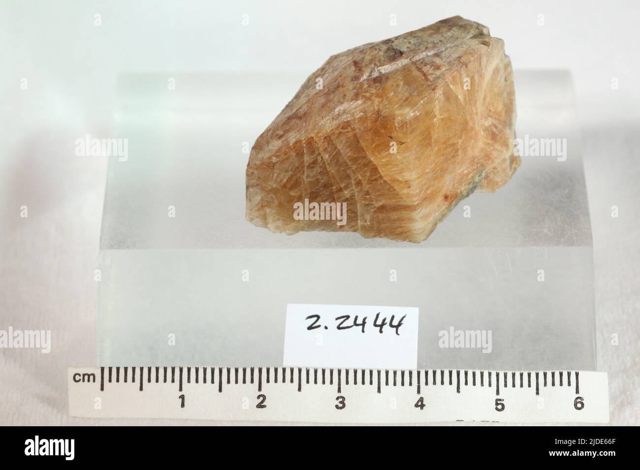 Topaz. minerals. North America; USA; Connecticut; Fairfield County ...