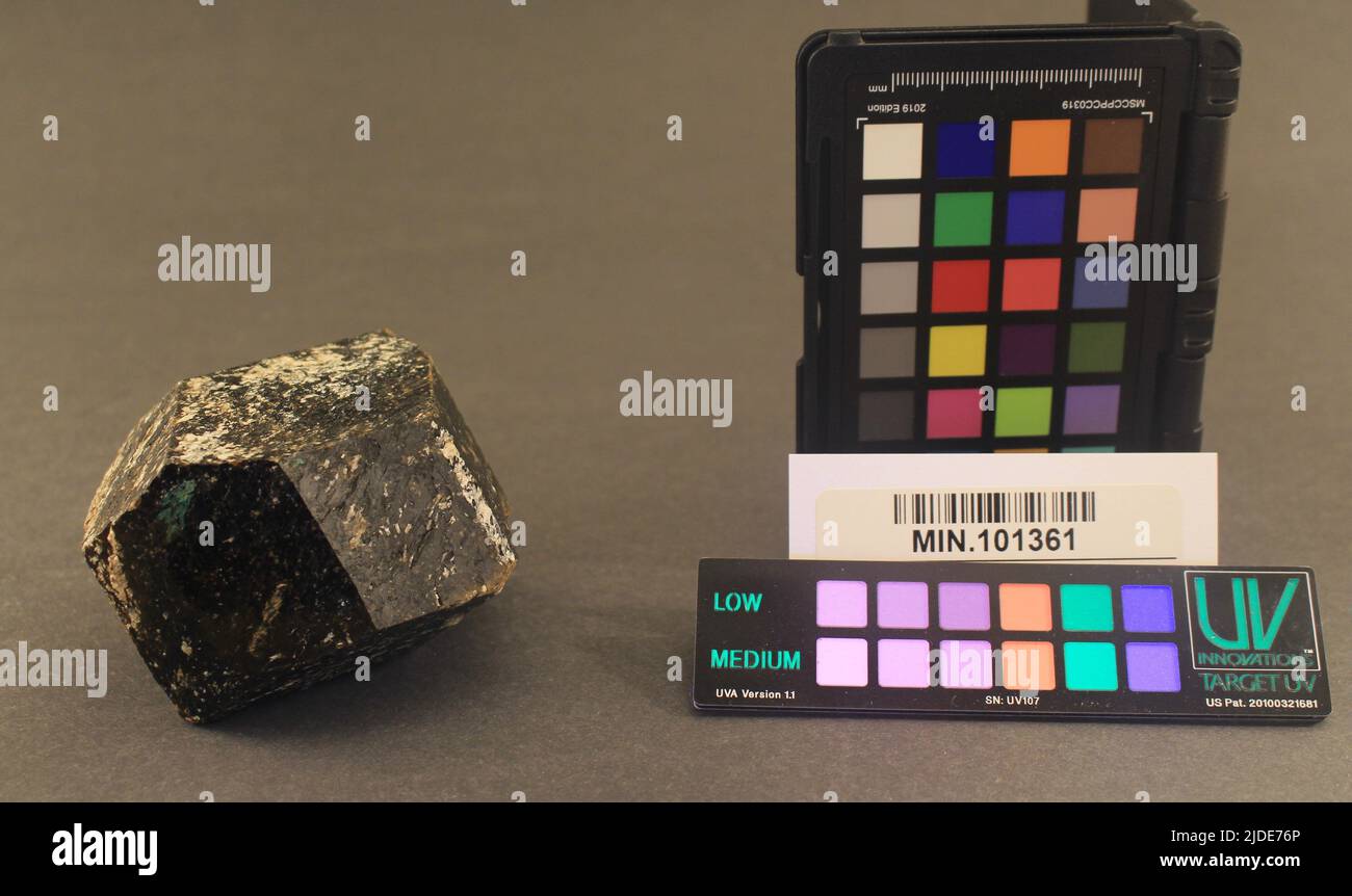 Dravite mineral hi-res stock photography and images - Alamy