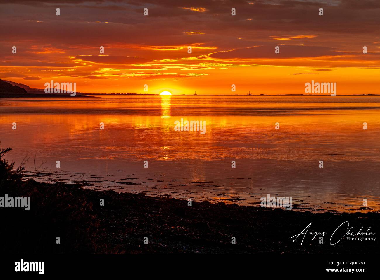 Mid summer sunrise hi-res stock photography and images - Alamy
