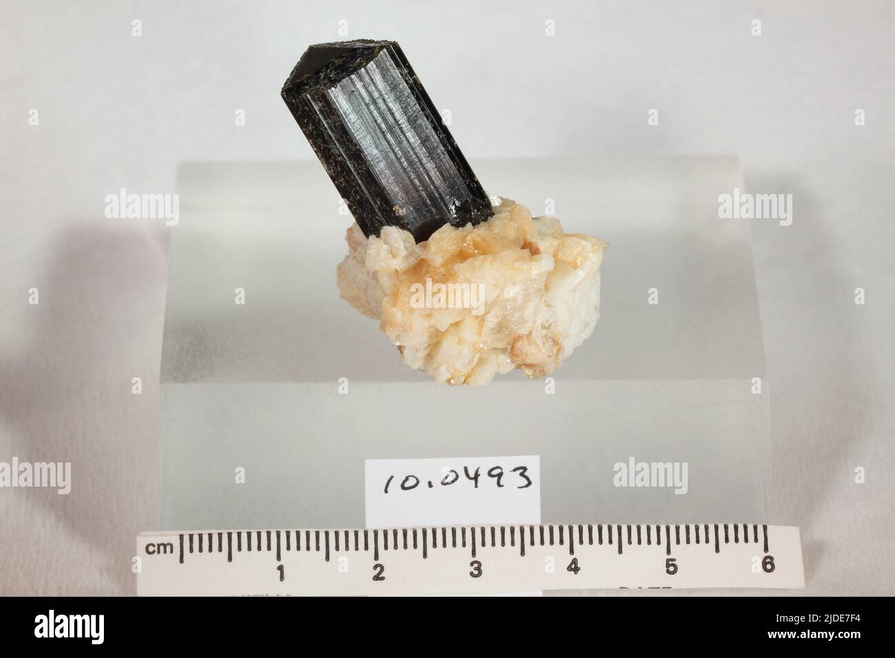 Tourmaline. minerals. Asia; Pakistan; Gilgit-Baltistan; Skardu ...