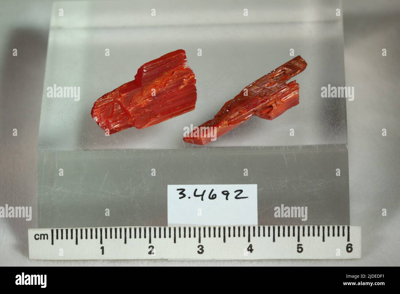 Crocoite stone hi-res stock photography and images - Alamy