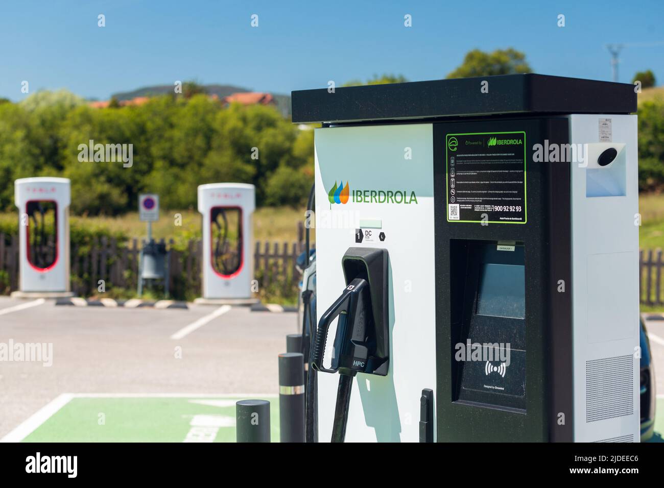 Charging point map hi-res stock photography and images - Alamy