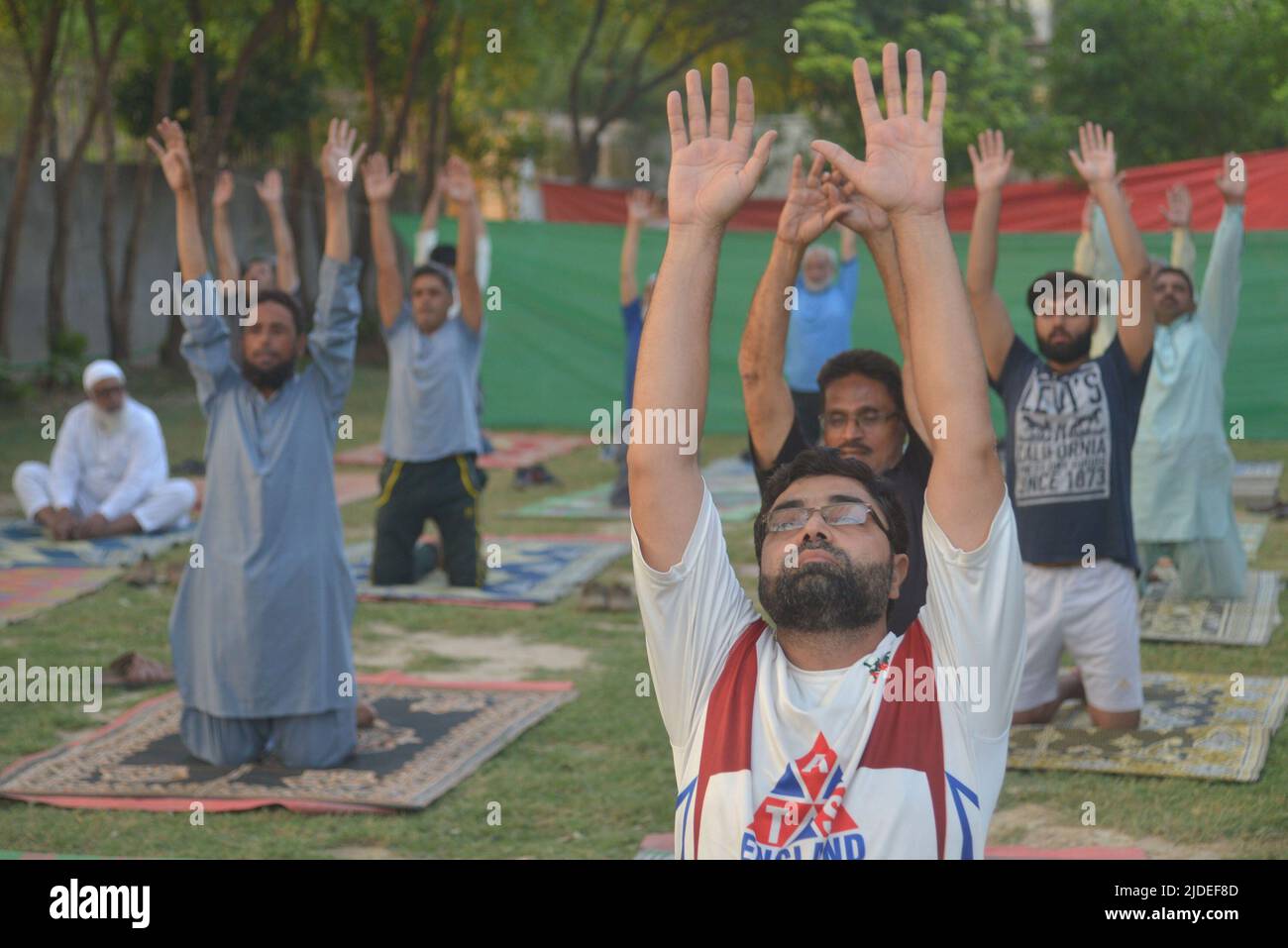Lahore, Punjab, Pakistan. 20th June, 2022. Pakistani people performing ...