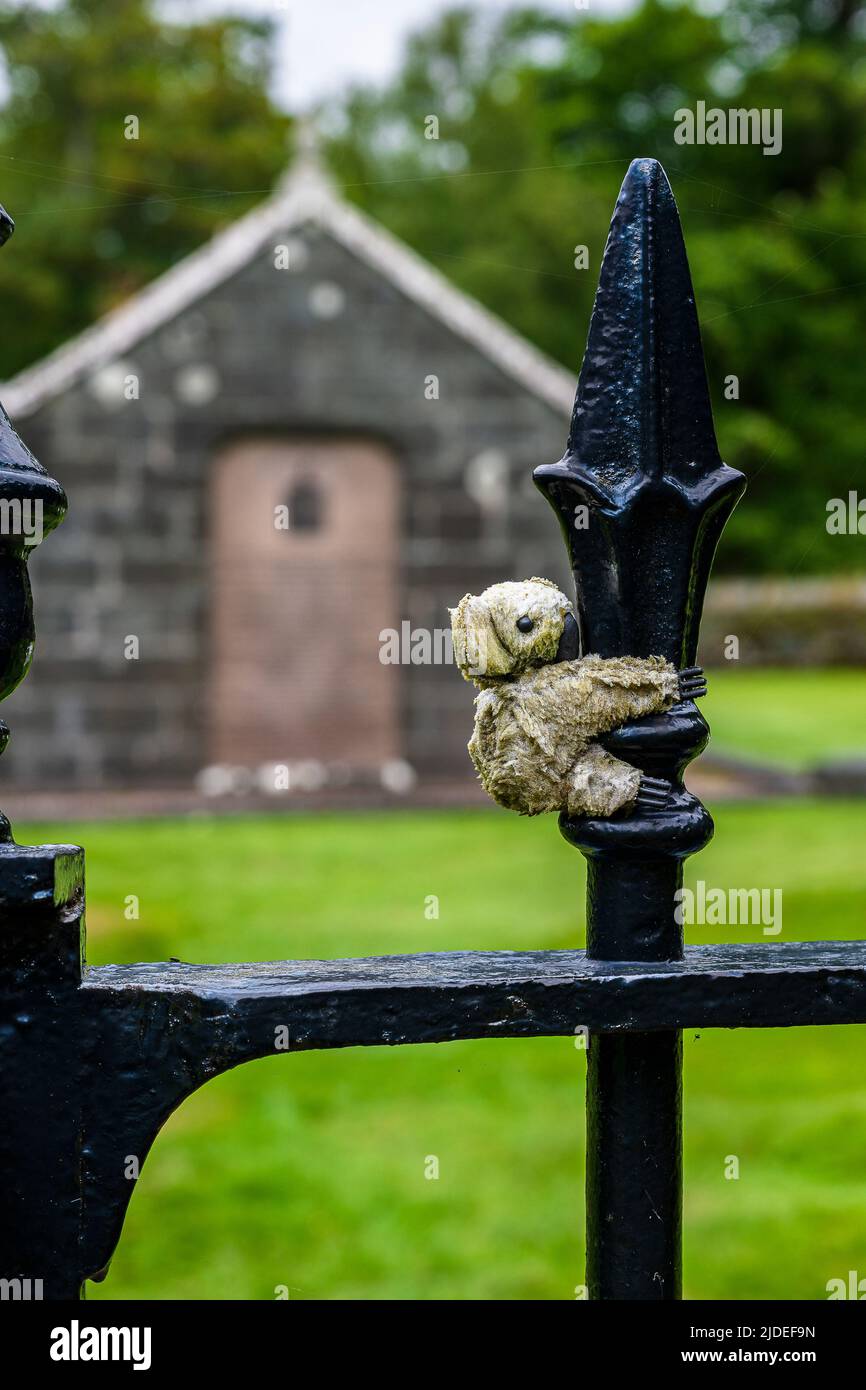 Gruline, Isle of Mull, Scotland – The Mausoleum of Major General ...