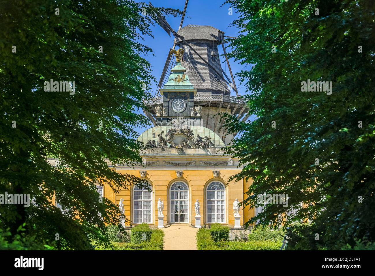 Historische sehenswuerdigkeit hi-res stock photography and images - Alamy