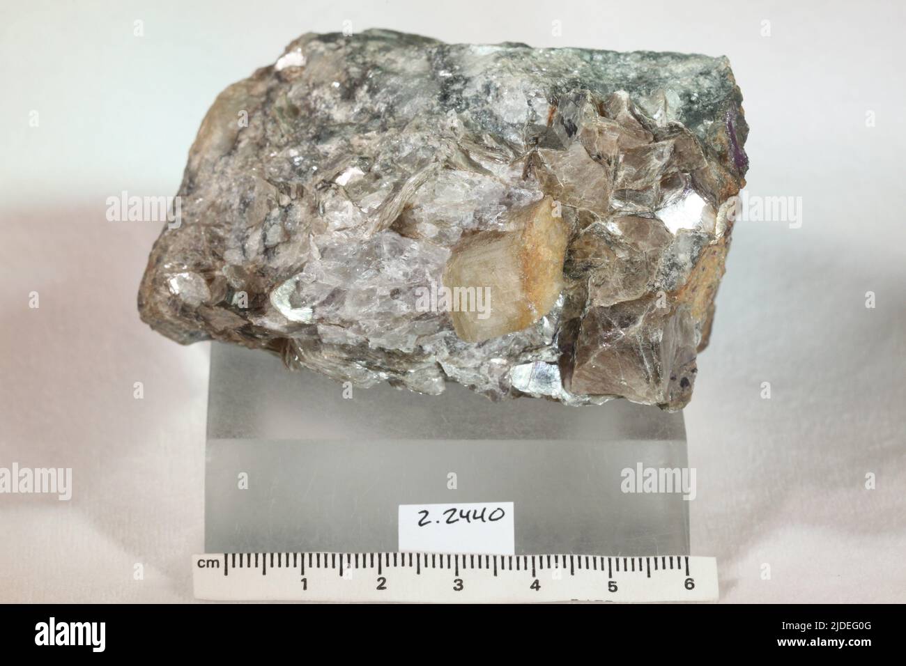 Topaz. minerals. North America; USA; Connecticut; Fairfield County ...
