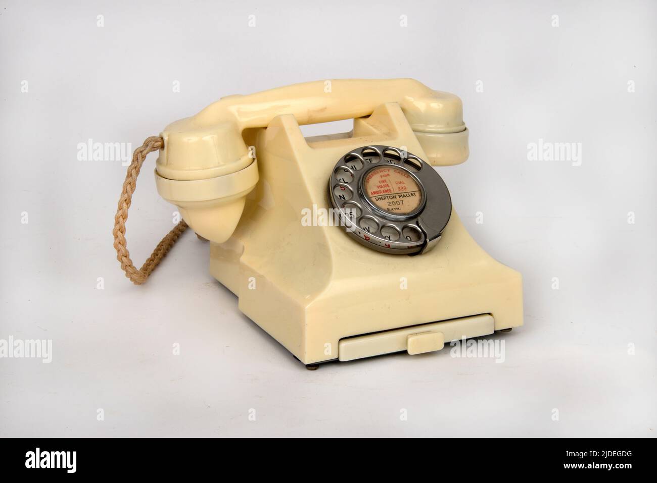 A selection of bakelite and plastic items. Telephone Stock Photo - Alamy