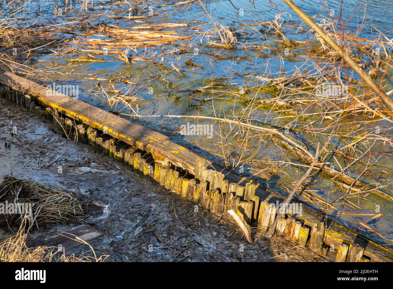 Old wooden footbridge hi-res stock photography and images - Alamy