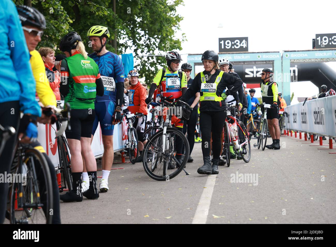 The worlds largest recreational bike ride hi-res stock photography and ...