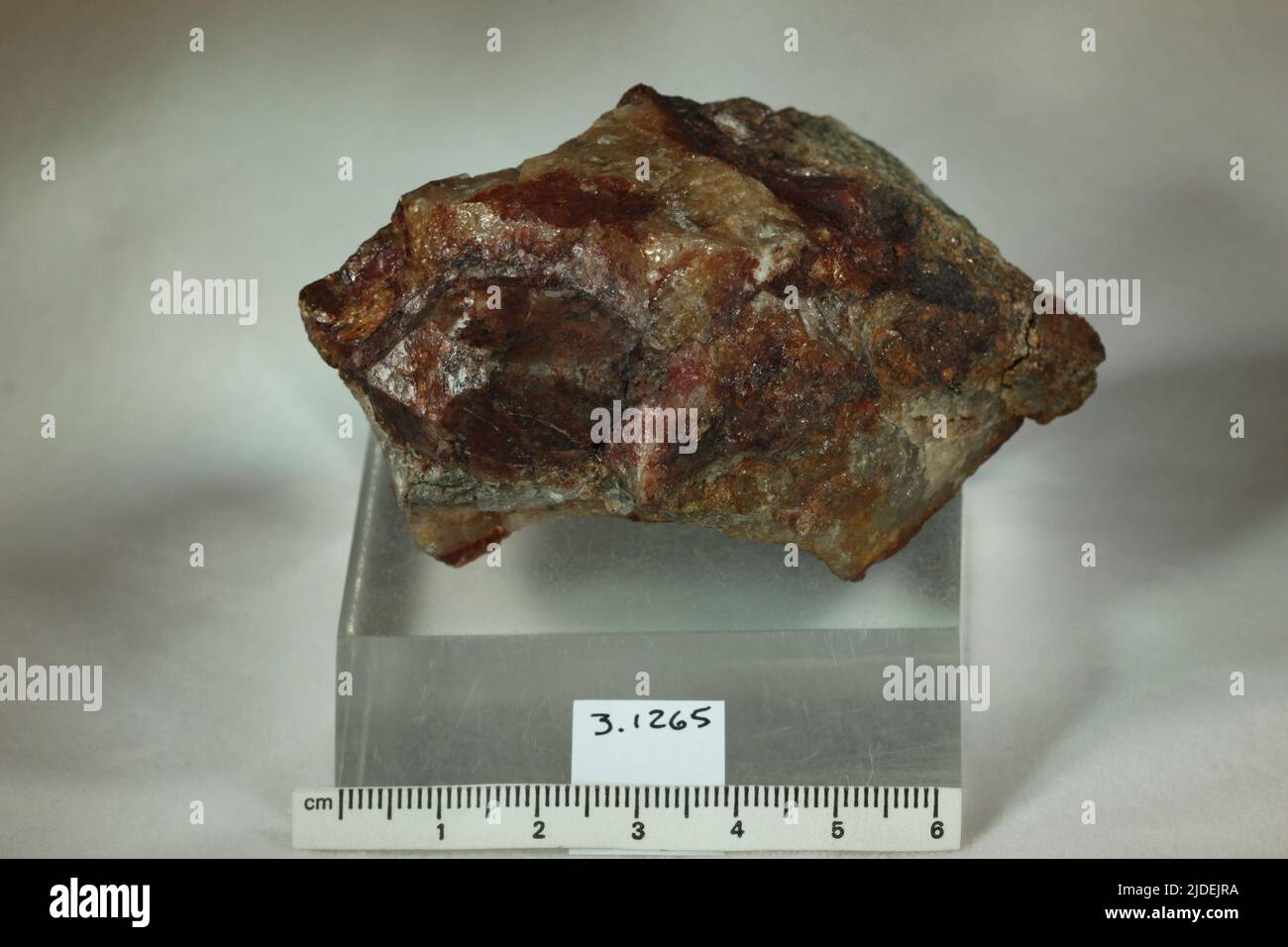 Scheelite uv hi-res stock photography and images - Alamy