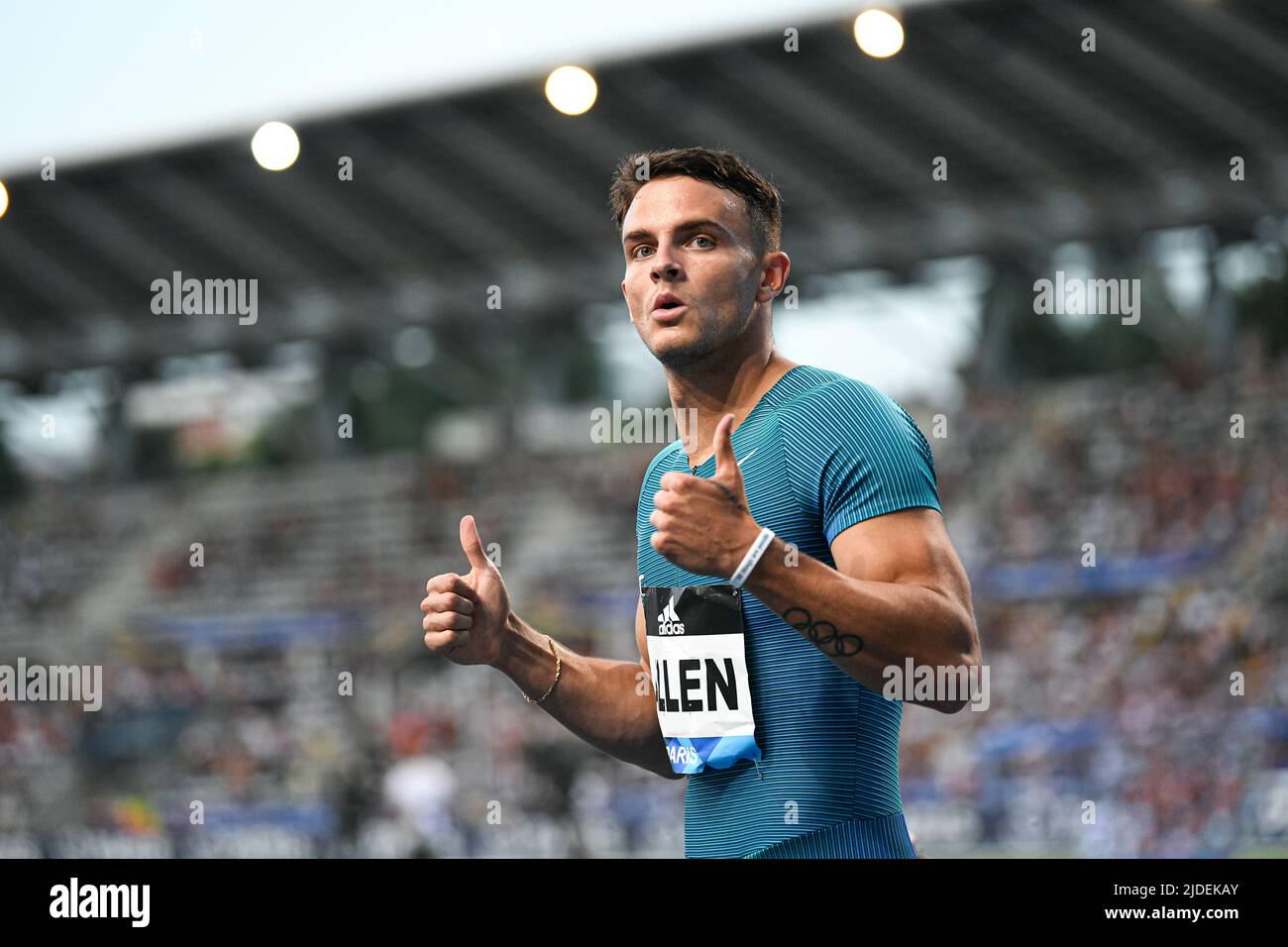 Devon allen hi-res stock photography and images - Alamy