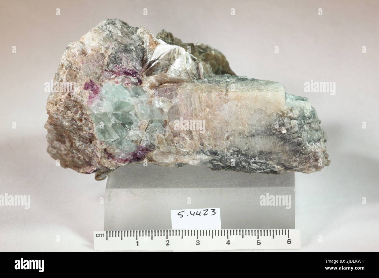 Topaz. minerals. North America; USA; Connecticut; Fairfield County ...