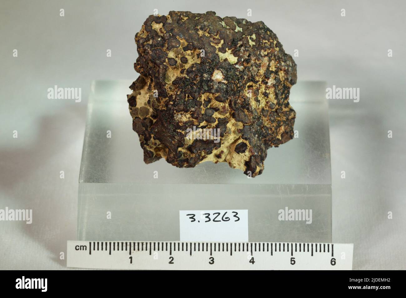 Pitticite. minerals. North America; USA; Utah; Juab County; Tintic ...