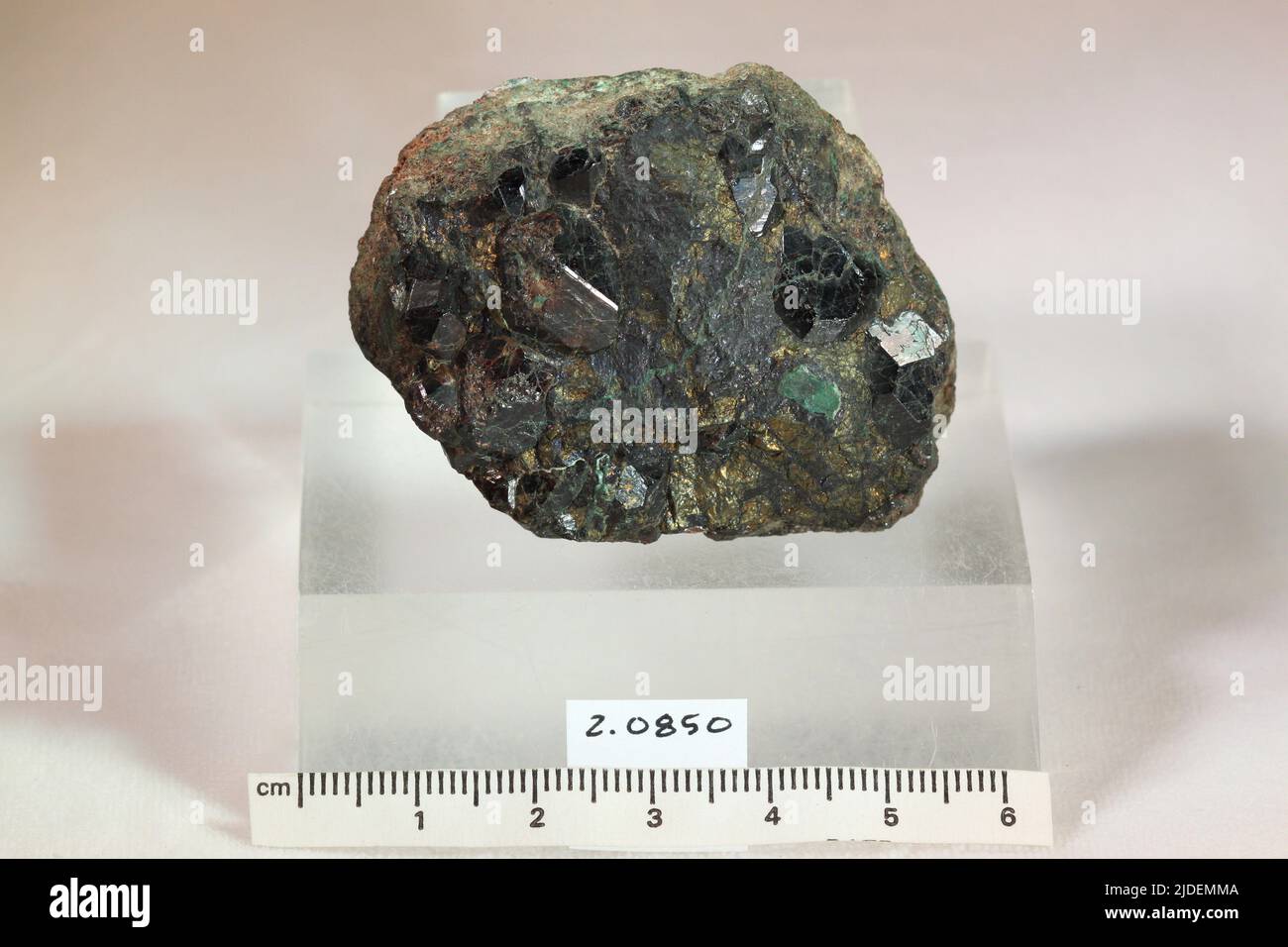 Garnet stone history hi-res stock photography and images - Alamy