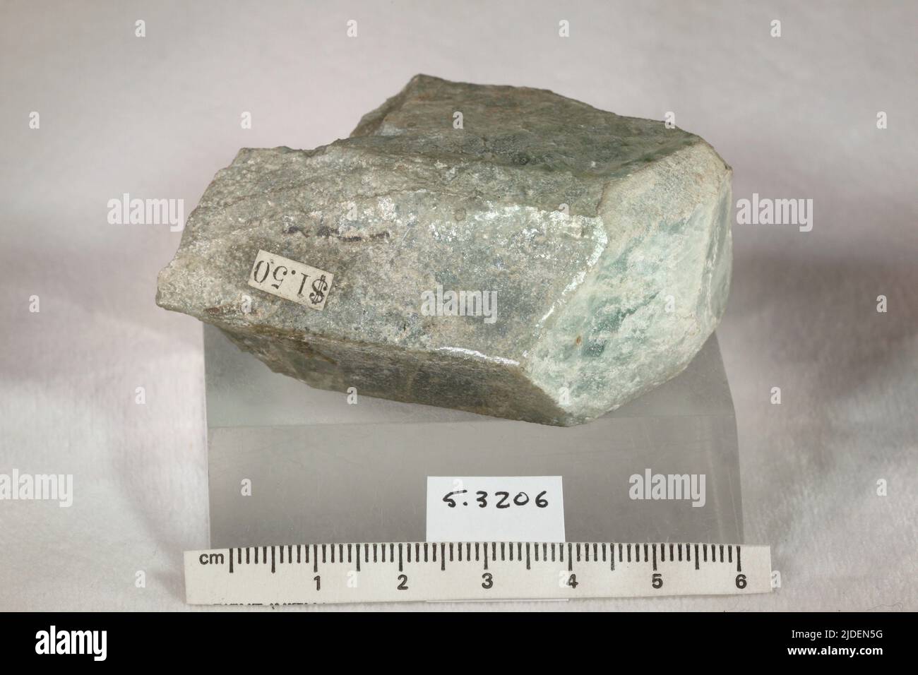 Beryl. minerals. North America; USA; Connecticut; Middlesex County ...