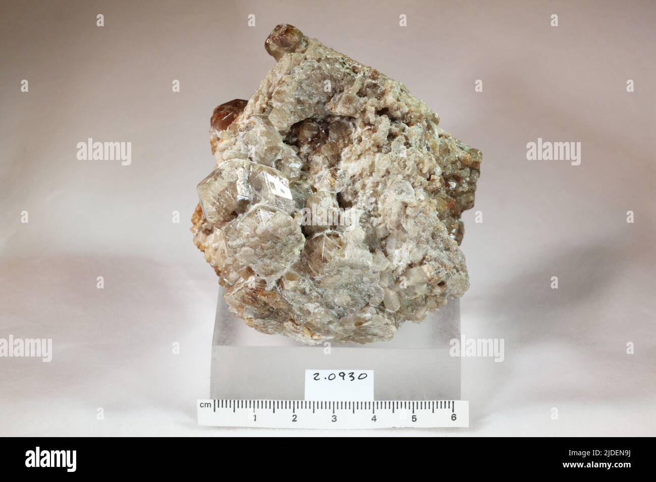 Grossular. minerals. North America; Canada; Quebec; Hull County; Hull ...