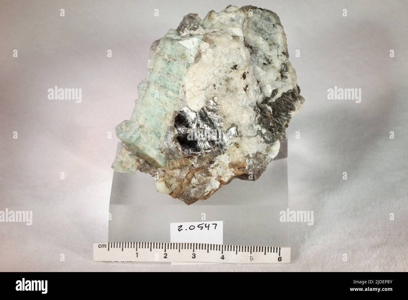 Beryl species hi-res stock photography and images - Alamy