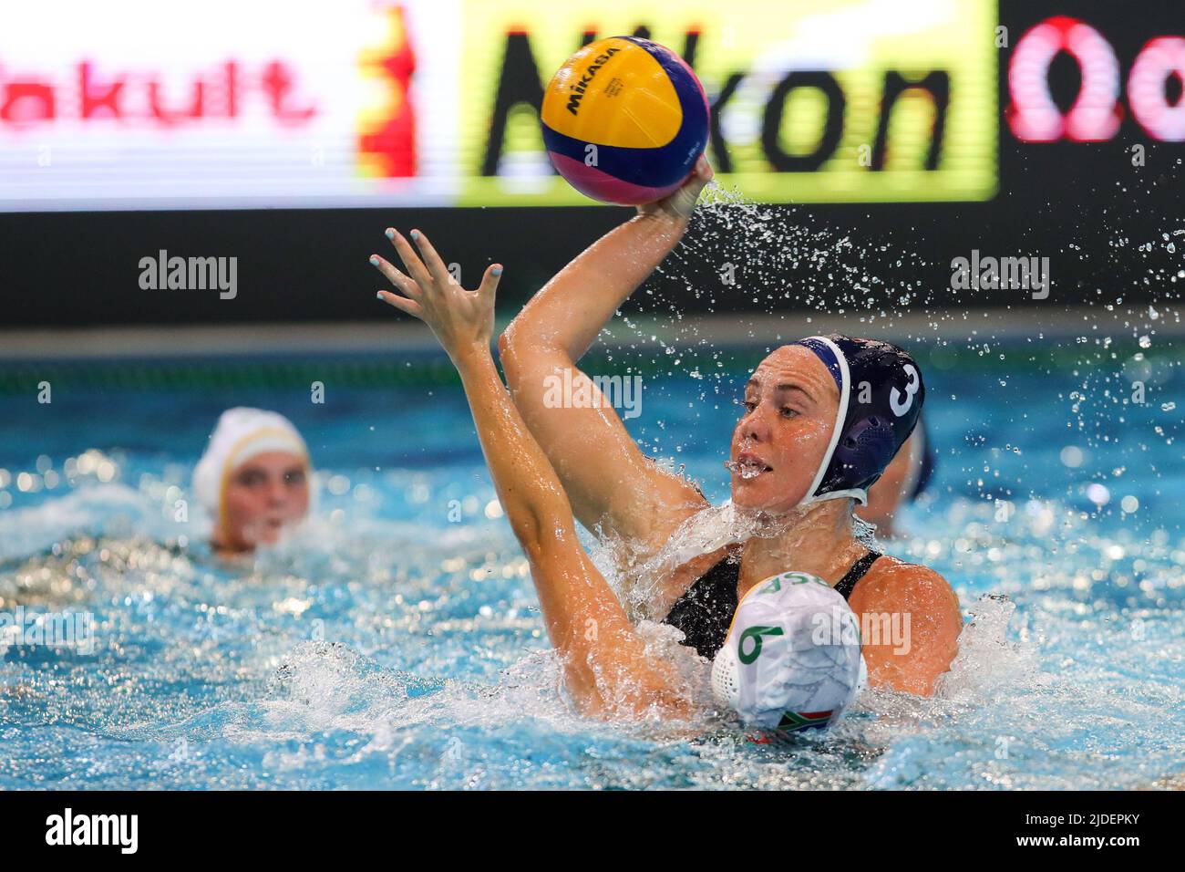 Tara prentice of united states of america hi-res stock photography and ...