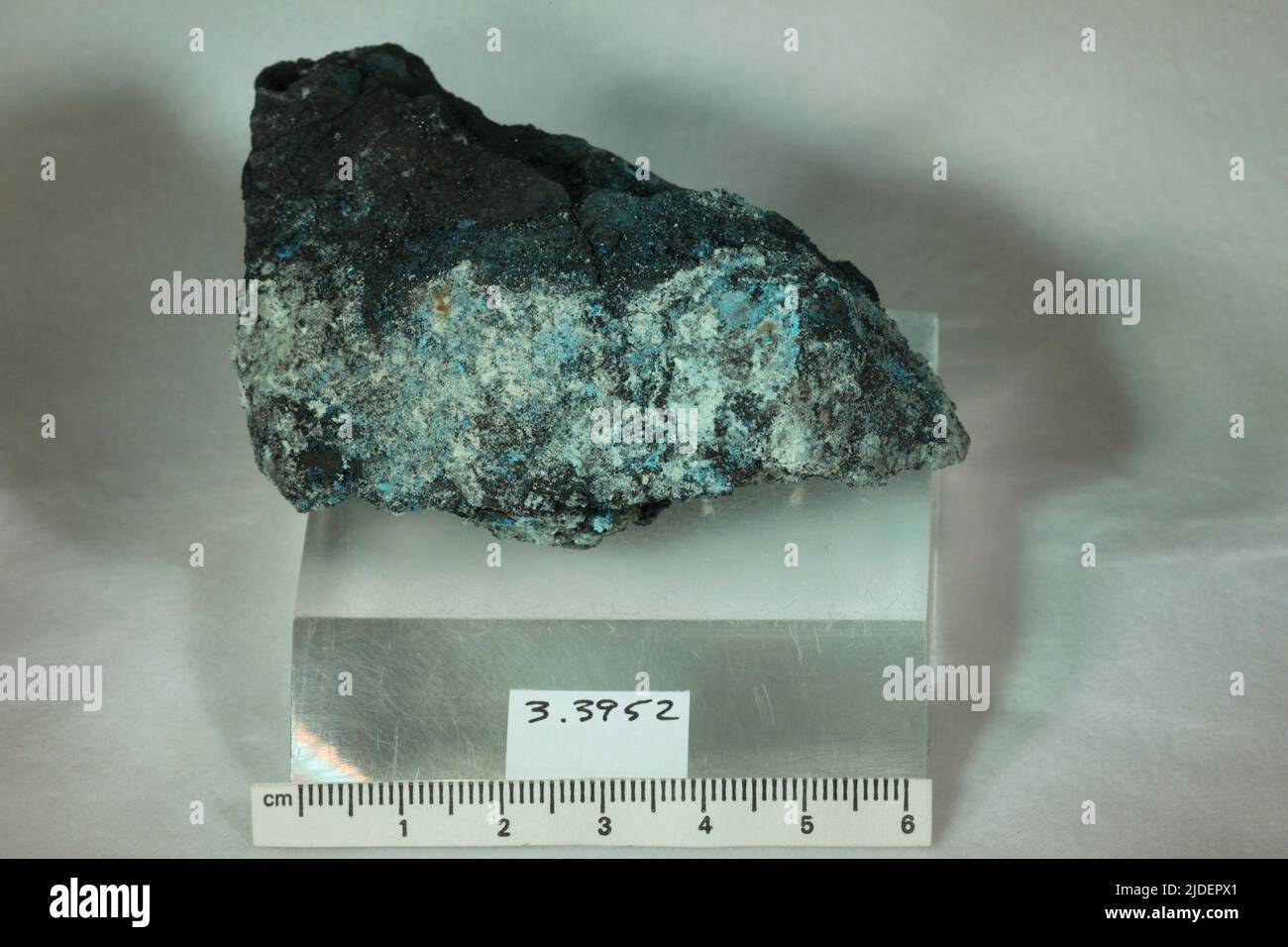 Minasragrite. minerals. South America; Peru; Pasco Department; Cerro de ...