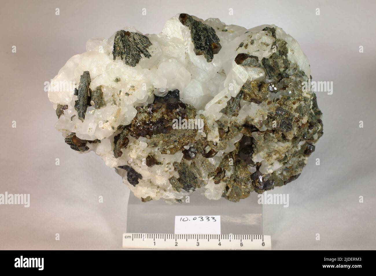 Hedenbergite. minerals. Central America; Honduras; Santa Barbara ...