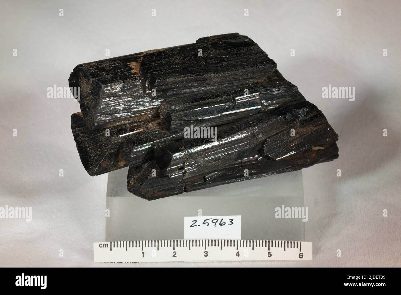 Ilvaite. minerals. North America; USA; Idaho; Owyhee County; Triangle ...