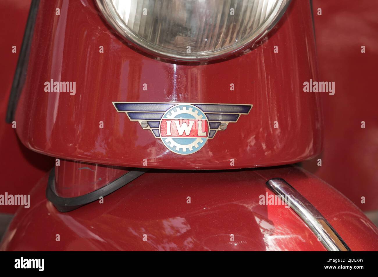 Iwl logo hi-res stock photography and images - Alamy