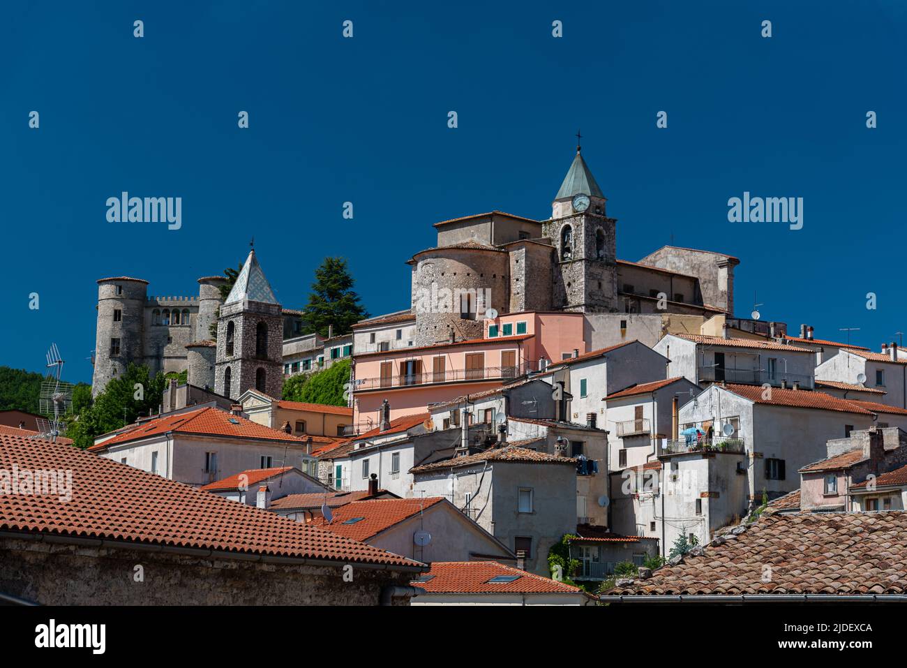 Carpinone. Carpinone is an Italian town of 1,075 inhabitants in the ...