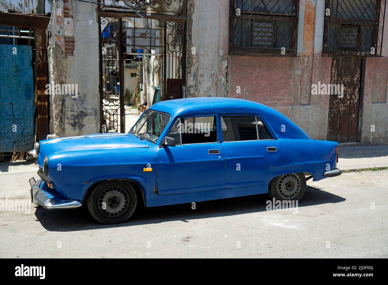 old classic car in the streets of havana, cuba Stock Photo - Alamy