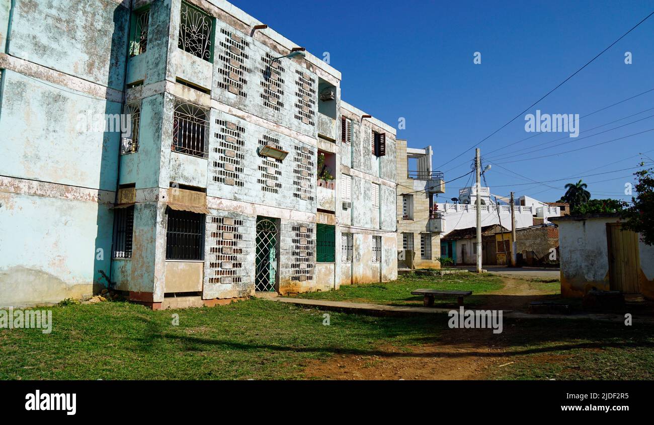 colorful houses in the streets of trinidad on cuba Stock Photo - Alamy