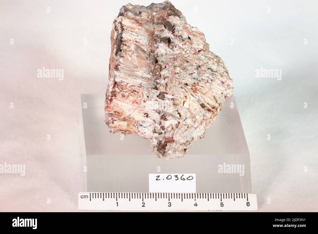 Amphibole minerals hi-res stock photography and images - Alamy