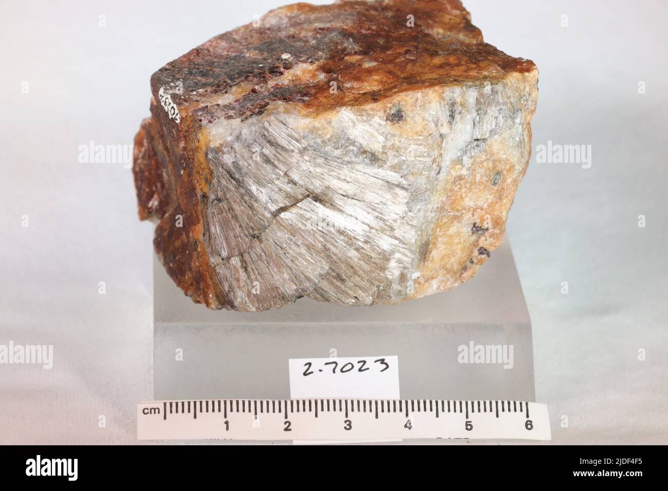 Cummingtonite. minerals. New Zealand; Mikonui River Stock Photo - Alamy