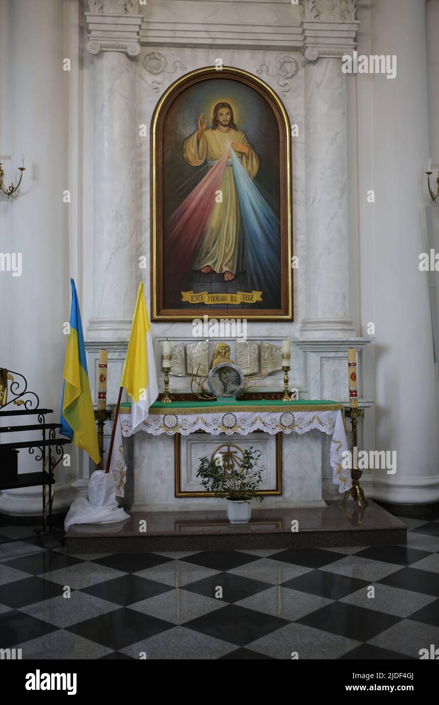 Odessa, Ukraine. 17th June, 2022. A Ukrainian flag and a portrait of ...