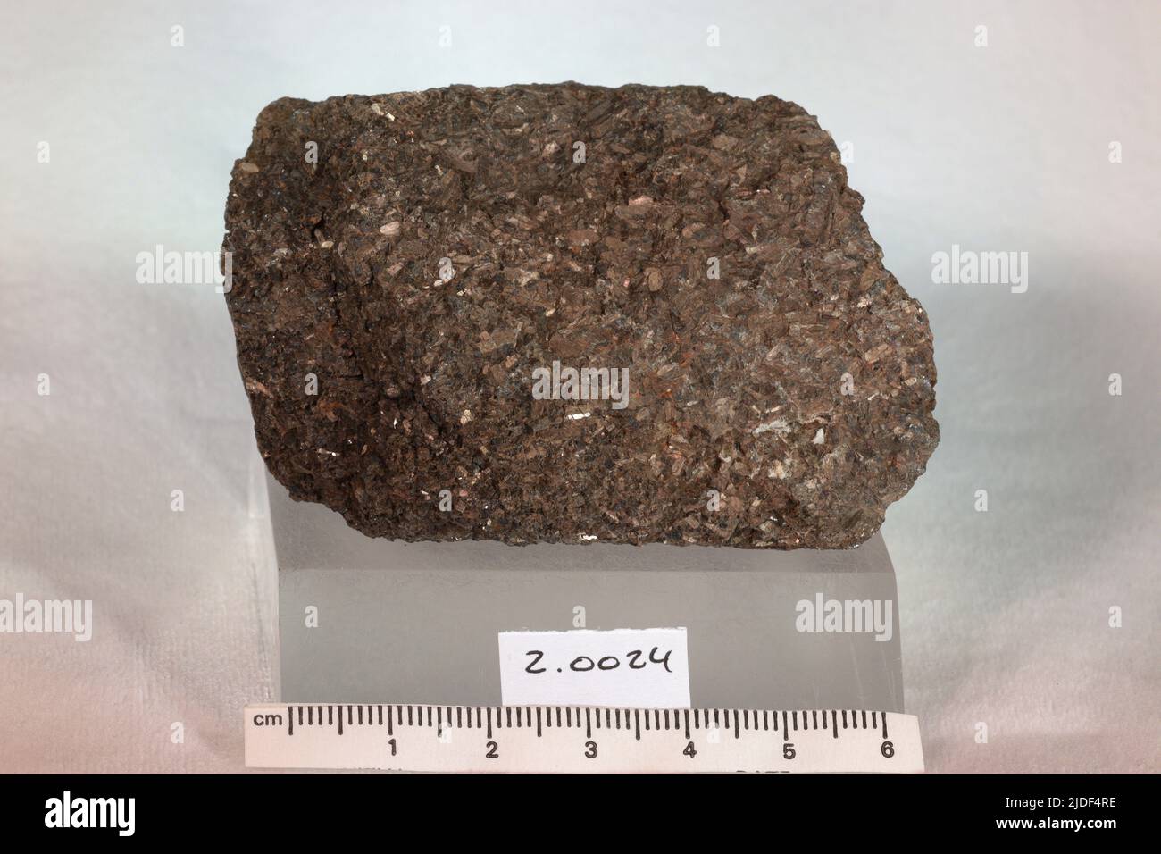Enstatite mineral hi-res stock photography and images - Alamy
