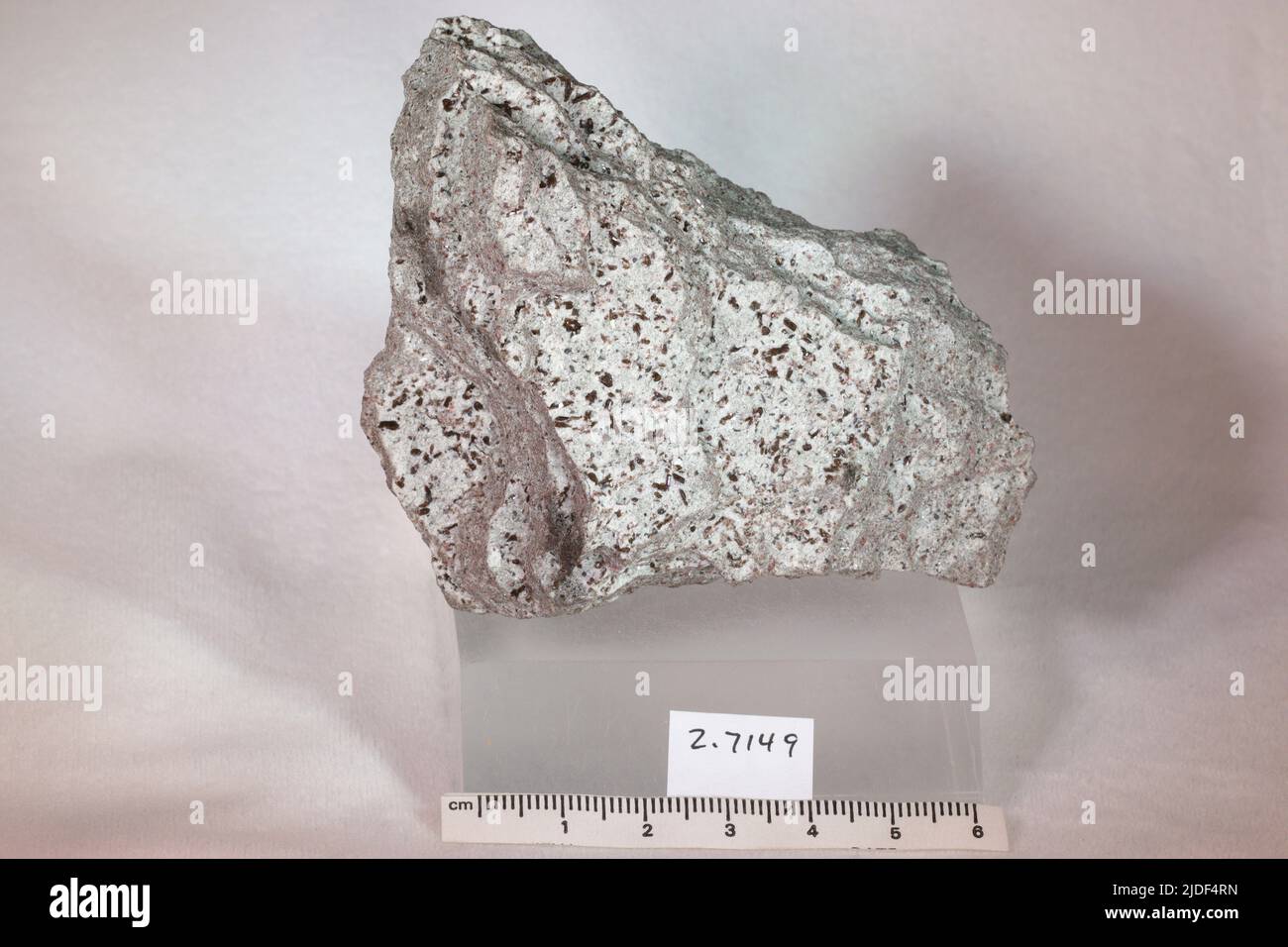 Hypersthene hi-res stock photography and images - Alamy