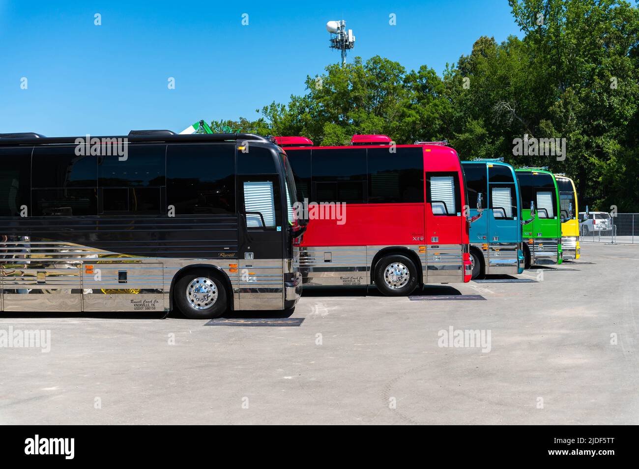Tour buses for music hi-res stock photography and images - Alamy