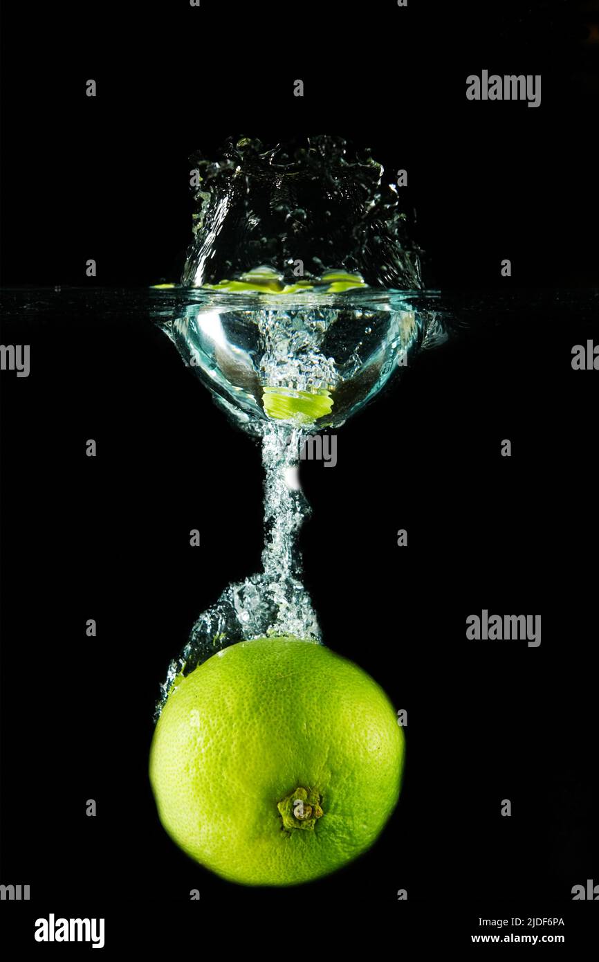 Lime Water Splash Stock Photo - Alamy