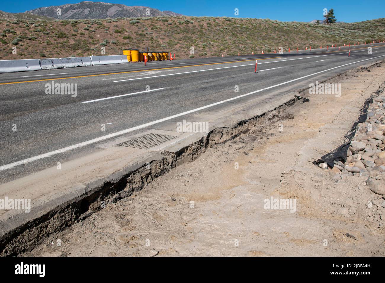 Widen pavement hi-res stock photography and images - Alamy