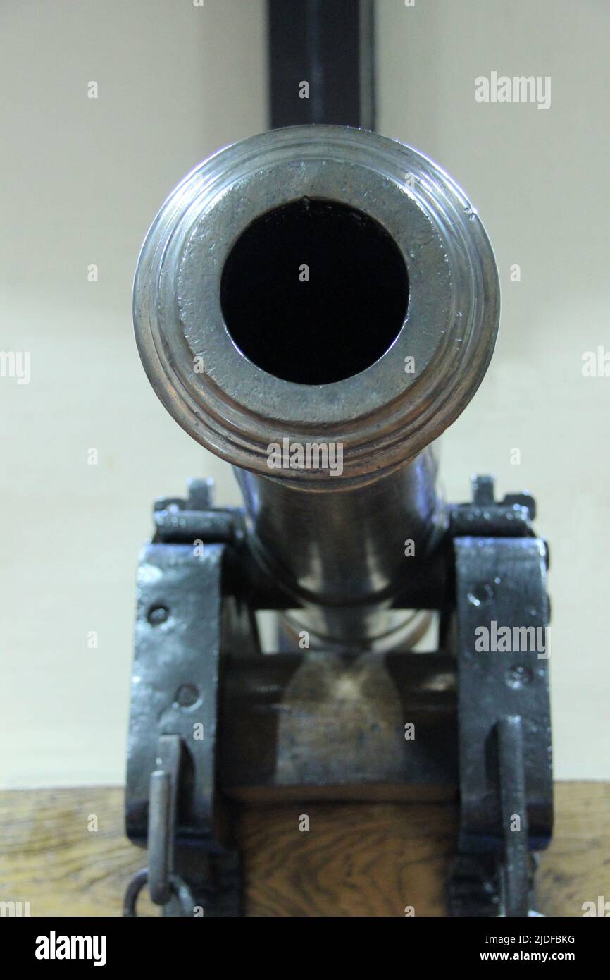 Turret barrel hi-res stock photography and images - Alamy