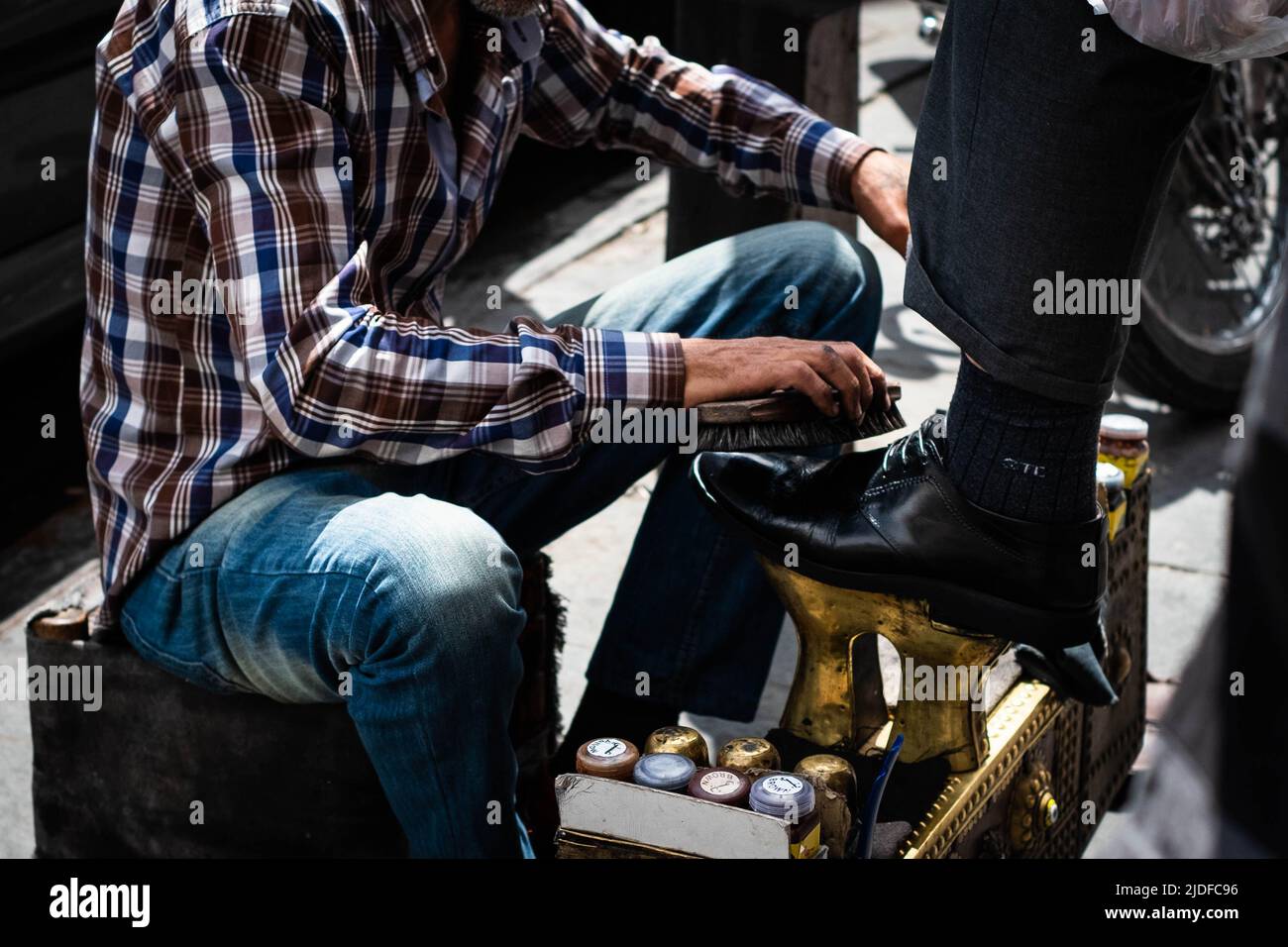 City worker shoe hi-res stock photography and images - Alamy