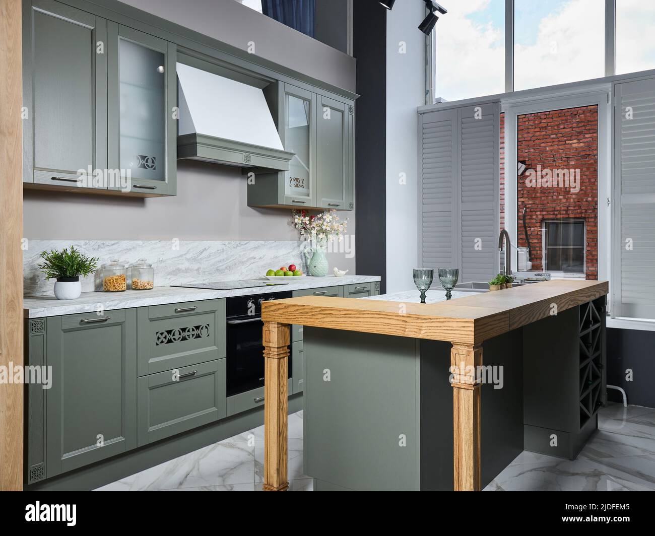 Promotional photograph of a kitchen using flash Stock Photo - Alamy
