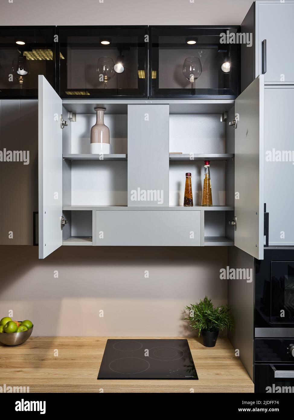 Promotional photograph of a kitchen using flash Stock Photo - Alamy