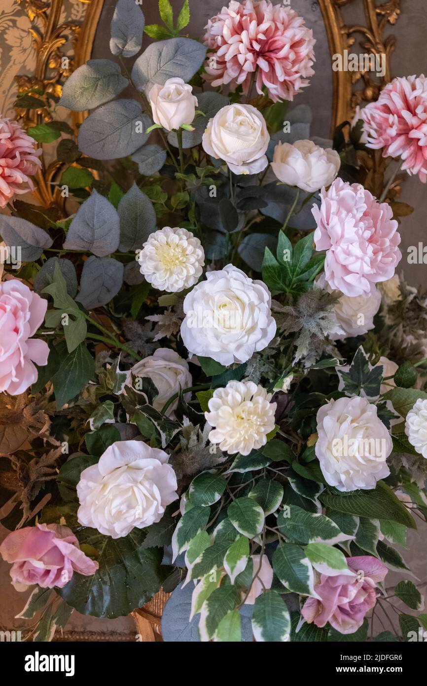 Lord and lady iliffe hi-res stock photography and images - Alamy