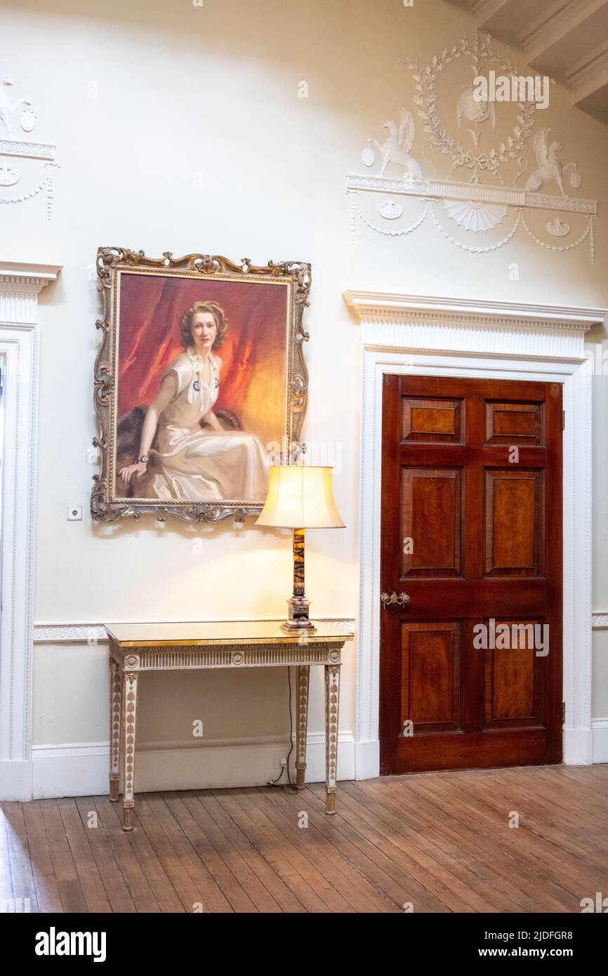 Lady iliffe hi-res stock photography and images - Alamy