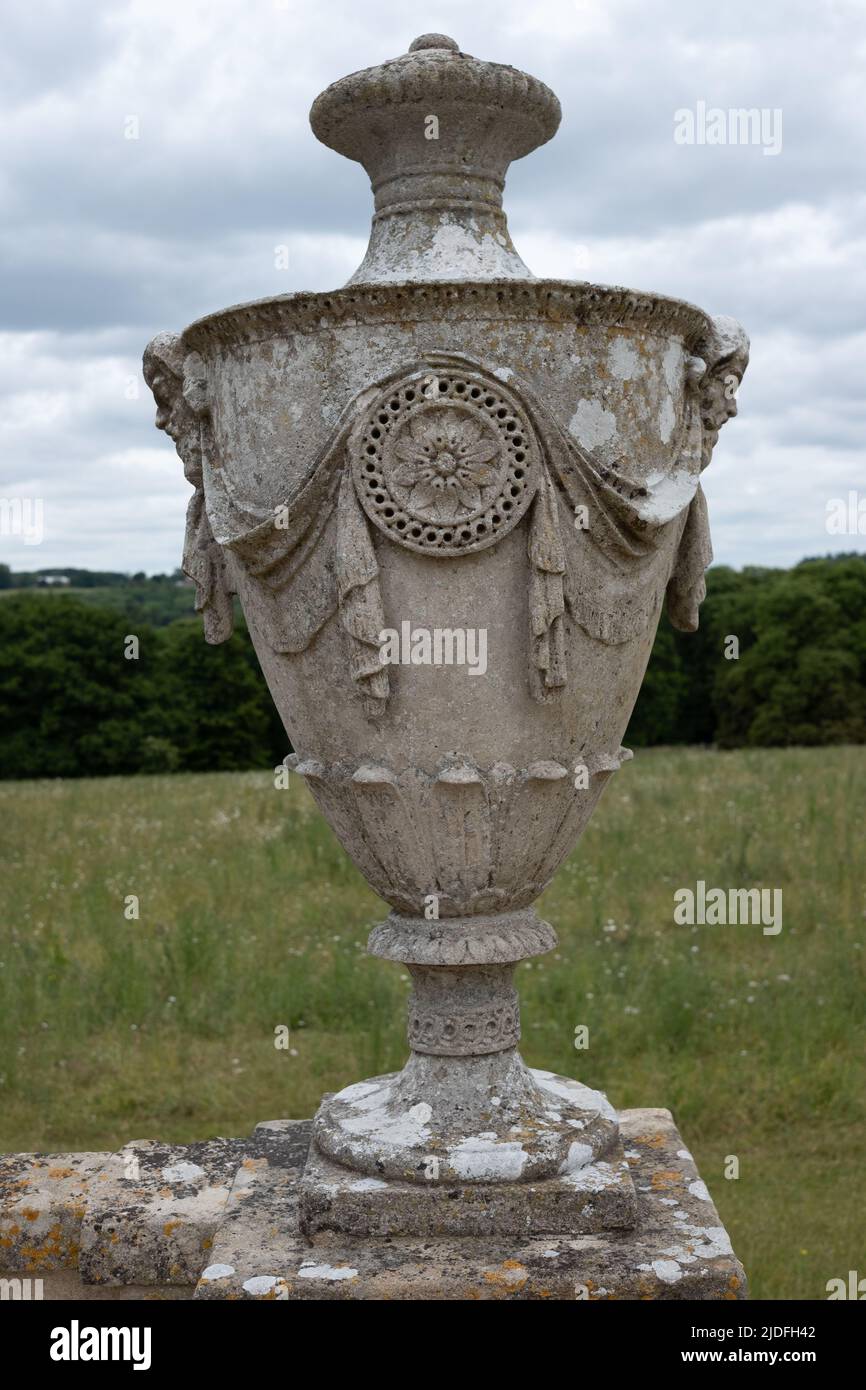 Lord iliffe hi-res stock photography and images - Alamy