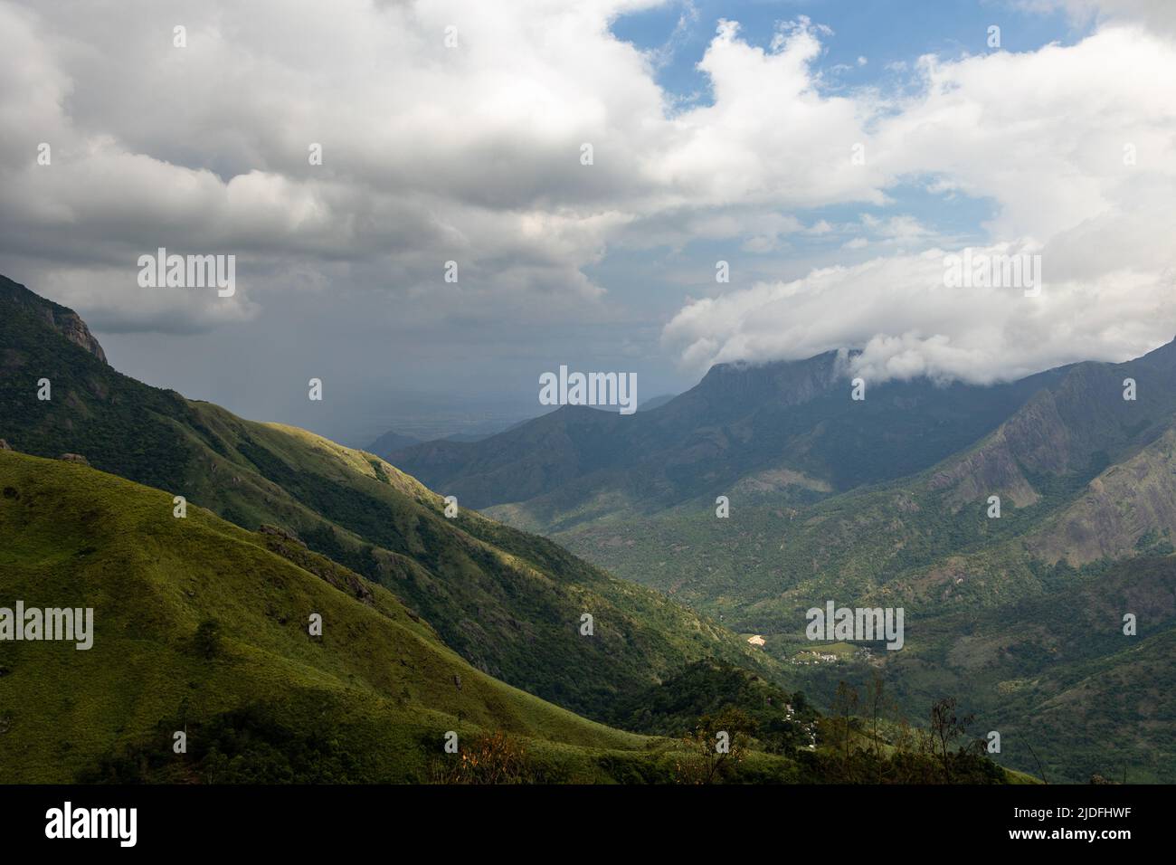 Beautiful view of the mountainous landscape of Western Ghats under ...