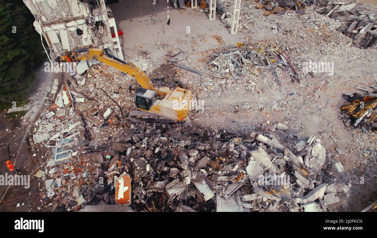 Dangerous construction site hi-res stock photography and images - Alamy