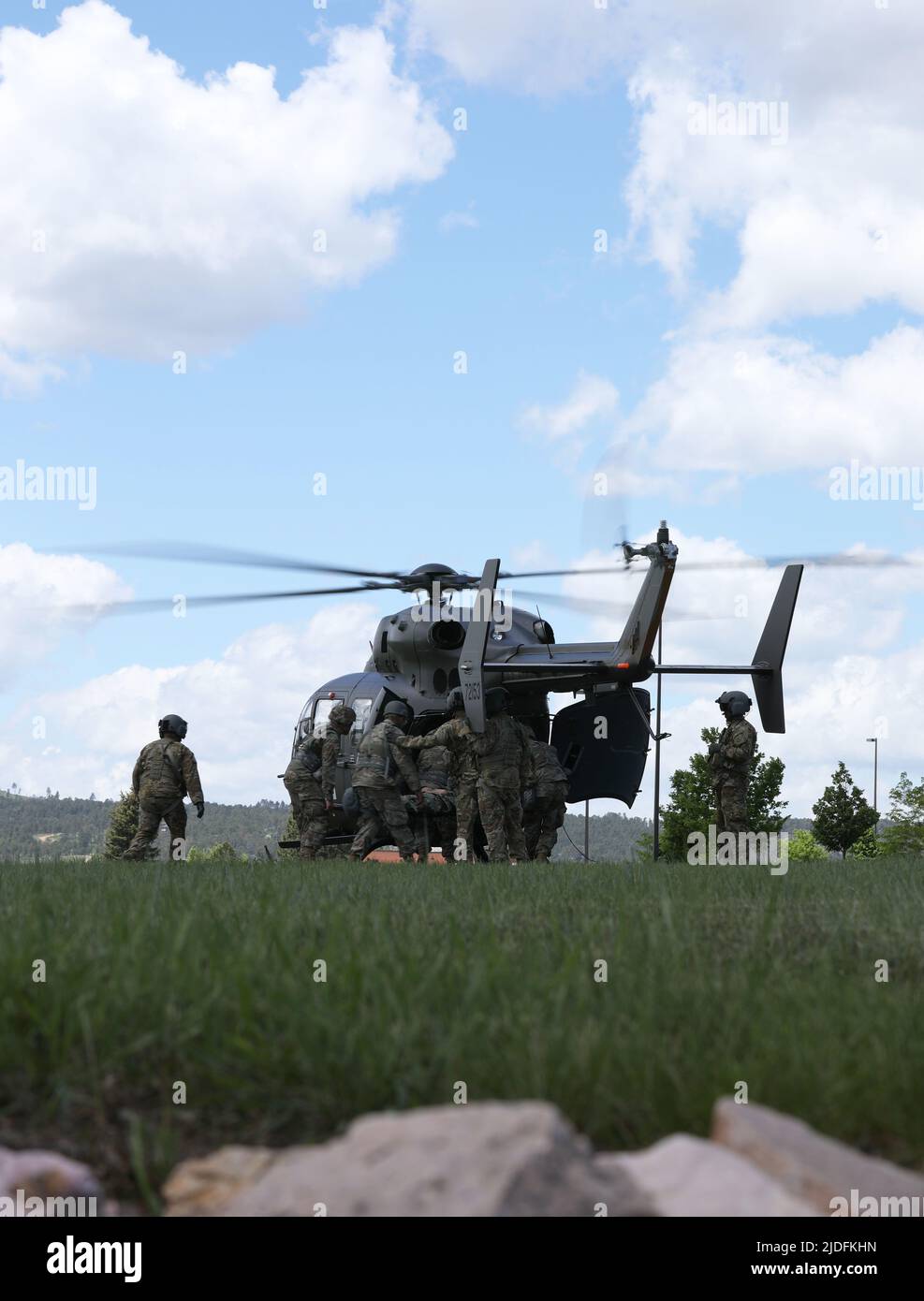 Soldiers with the 341st Medical Multifunction Battalion from Seagoville ...