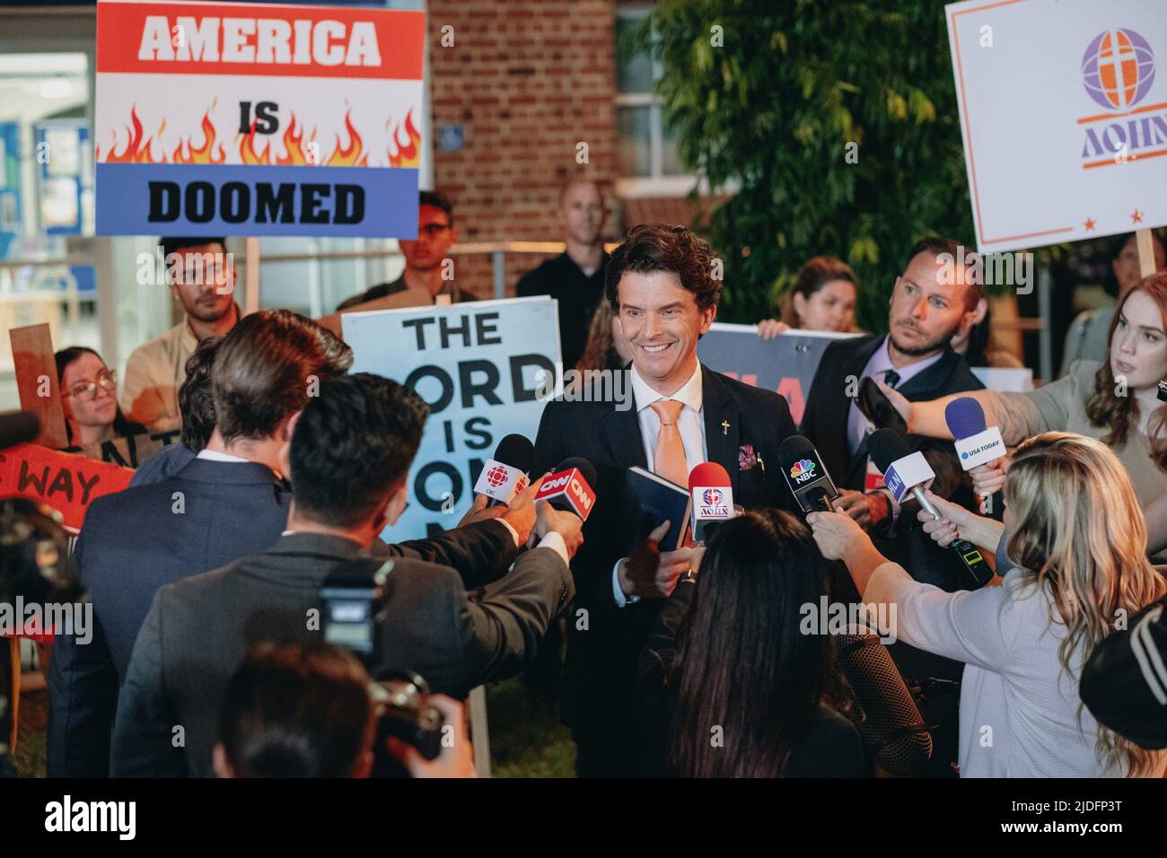 GOD'S FAVORITE IDIOT, Leon Ford, (Season 1, ep. 108, aired June 15 ...