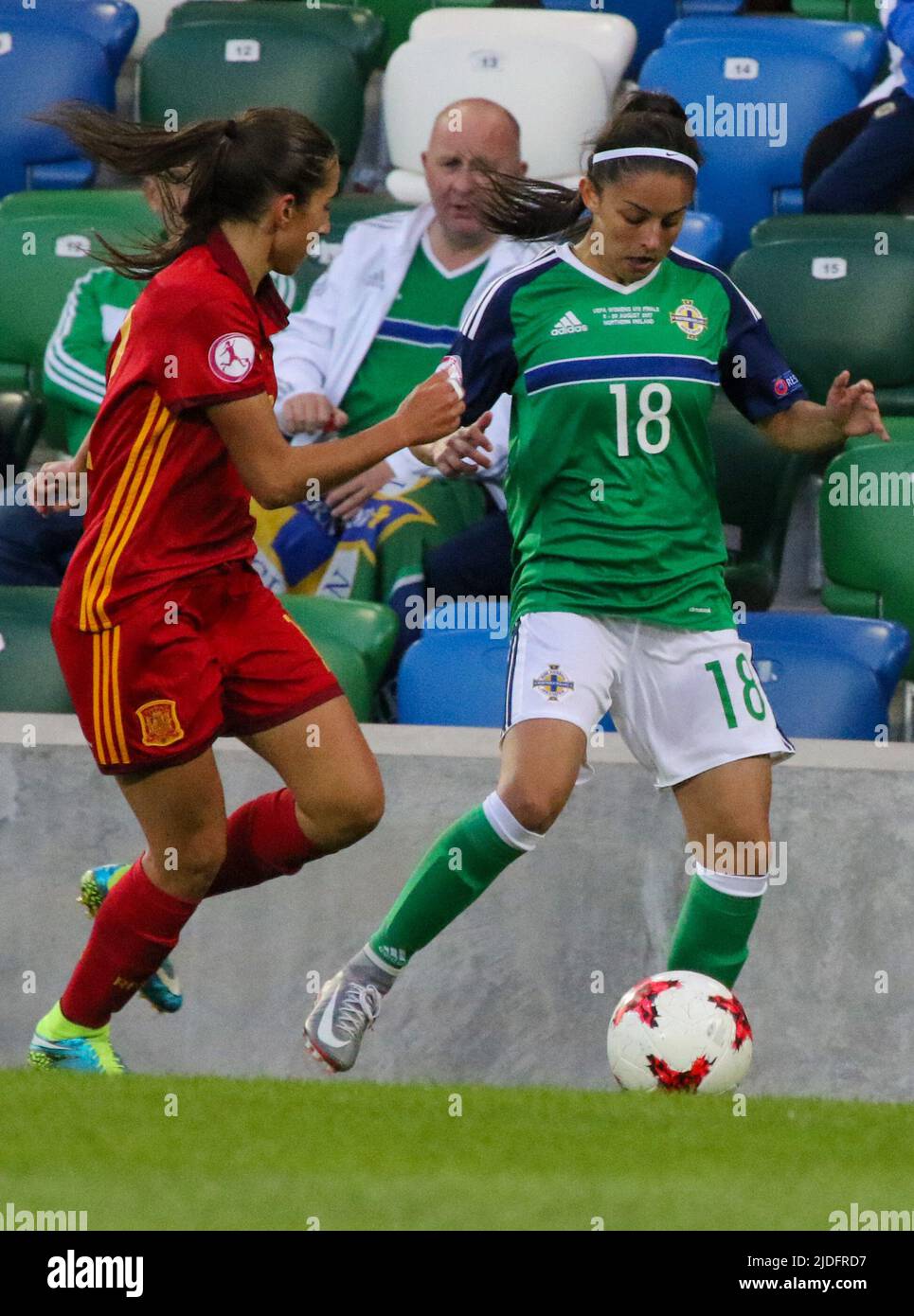 Louise mcdaniel international football hi-res stock photography and ...
